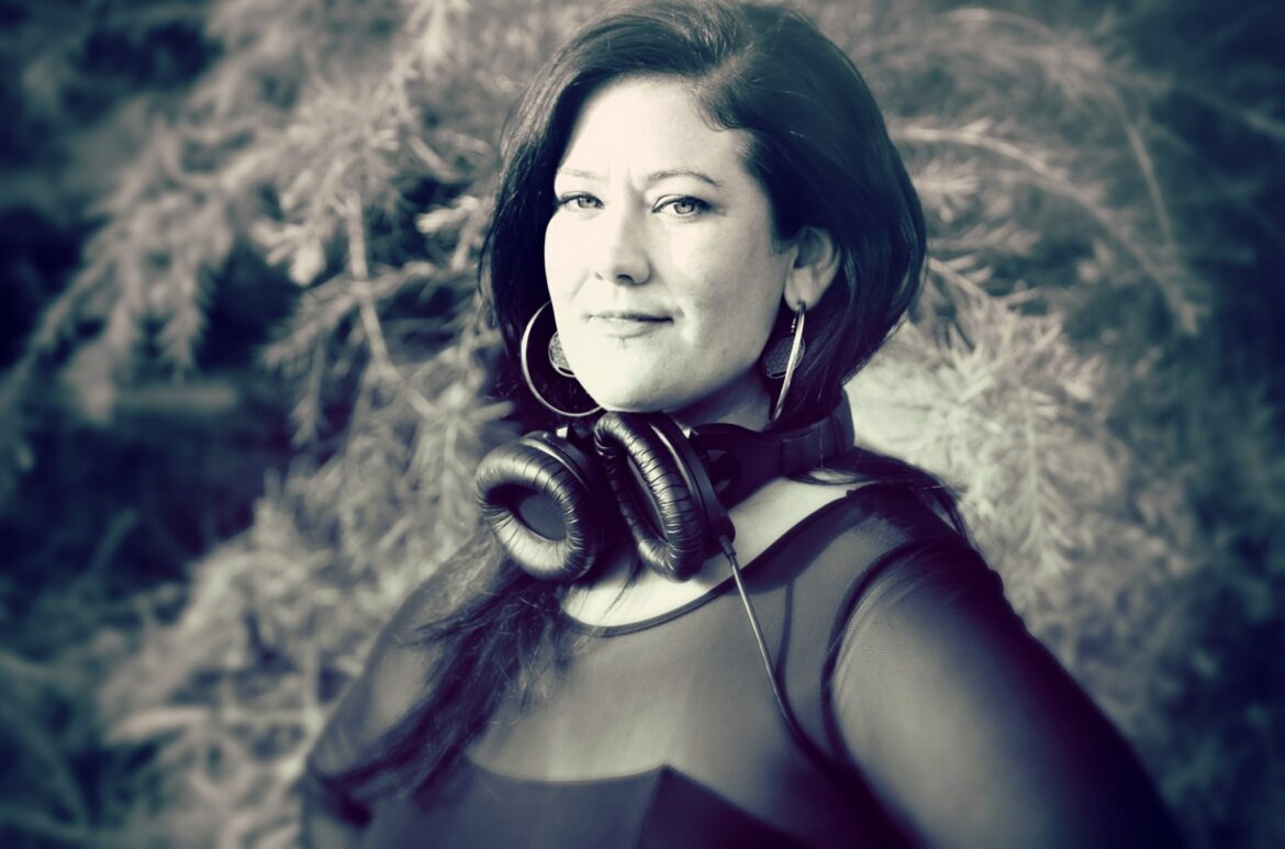 DHRK SONIK – YOUR UNDERGROUND MUSIC STATION